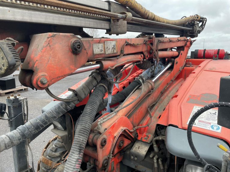 Sandvik Commando DC125R Marteau perforateur | Machines Omnia