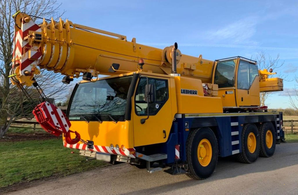 Liebherr LTM 1055-3.2 Mobile Crane | Omnia Machinery