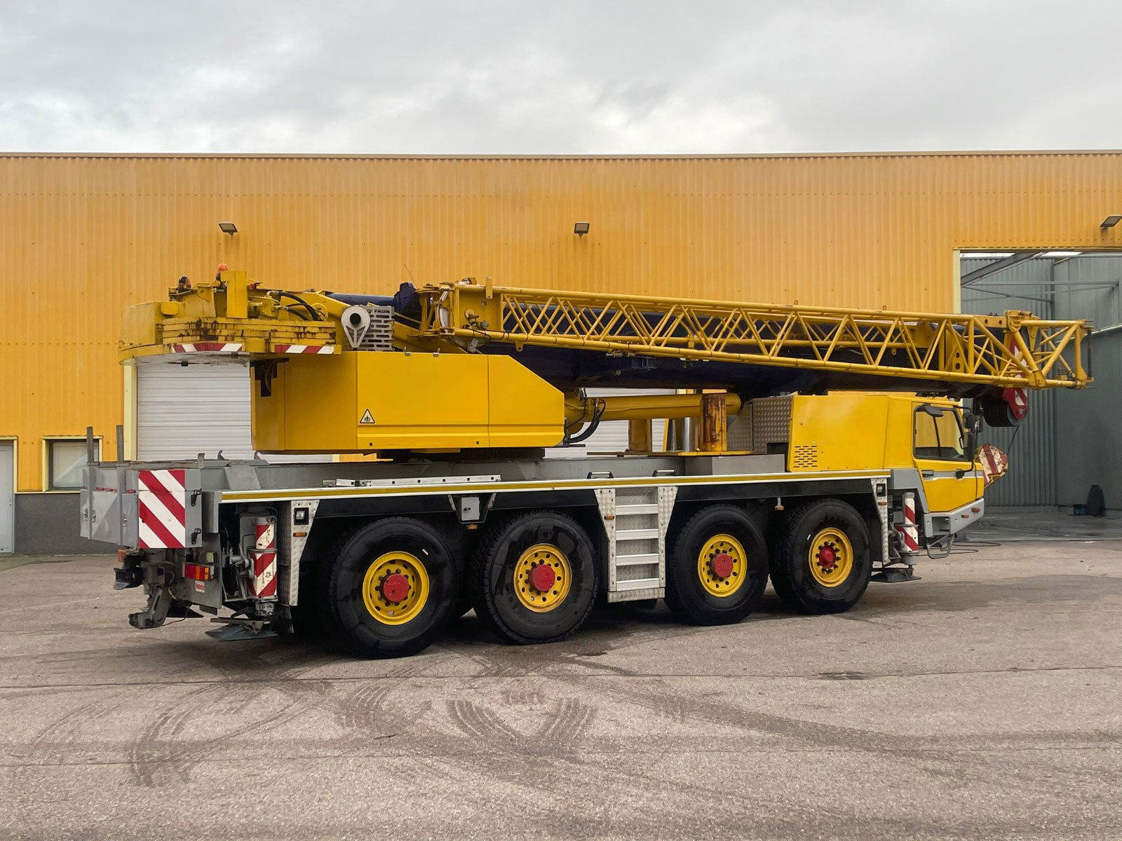 Tadano Faun ATF 90G-4 Mobile Crane | Omnia Machinery