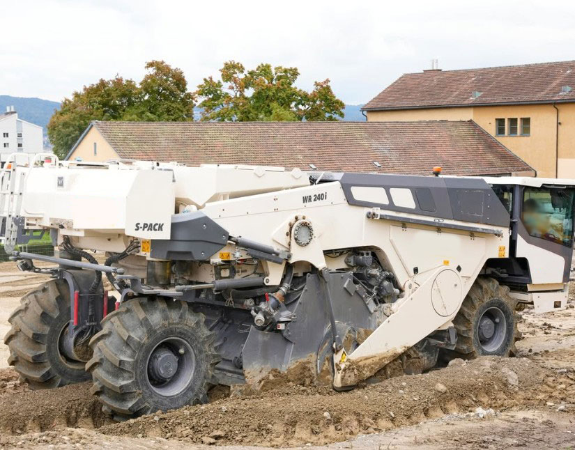 Wirtgen WR 240 i S-Pack Soil Stabilizer For Sale | Omnia Machinery